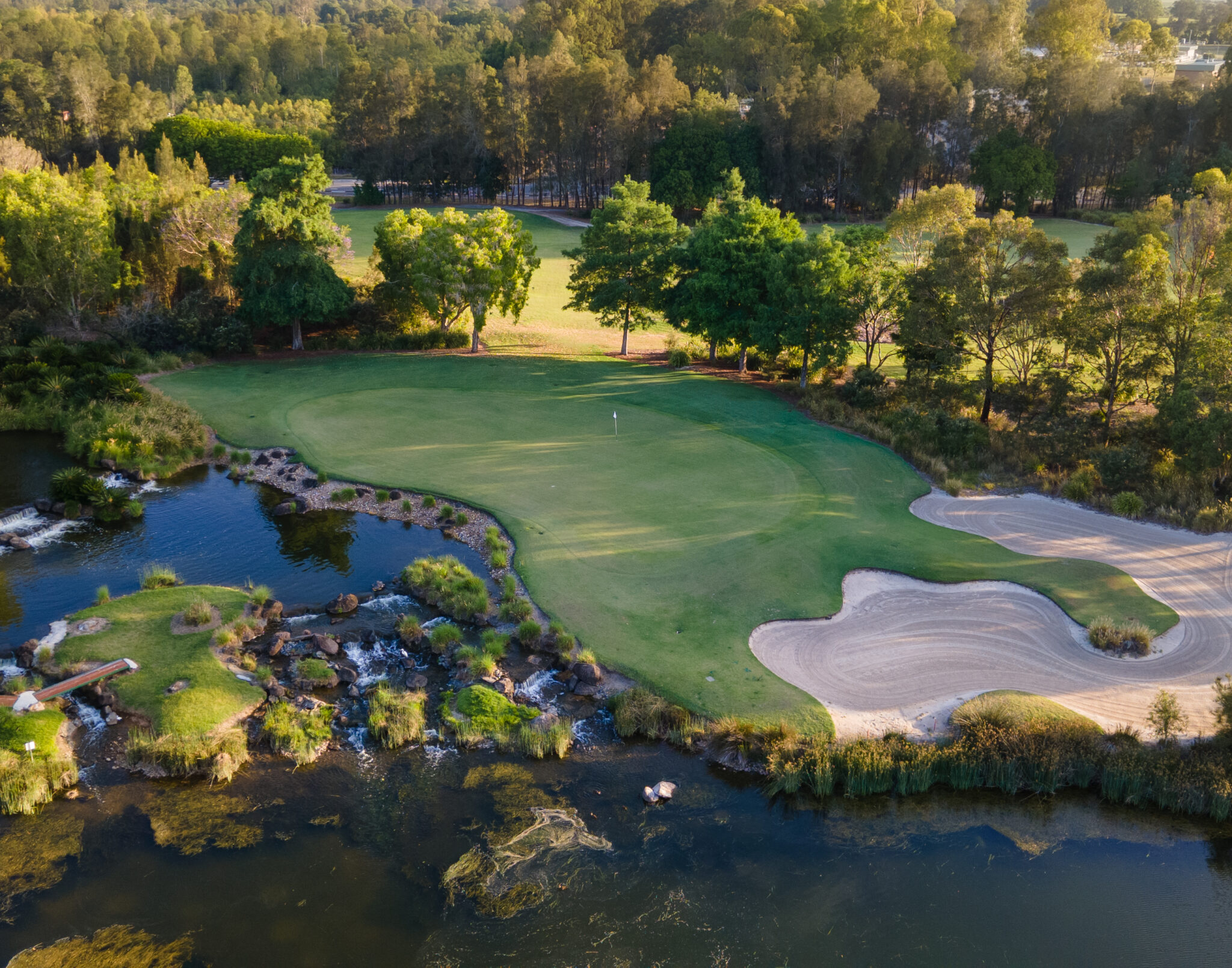 Golf Tours Queensland | Golf Resorts & Golf Courses Trips Queensland